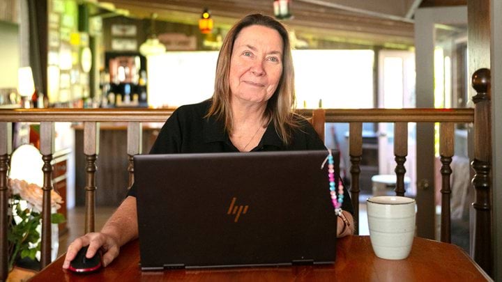 Never too late: Debbie finds her passion in mental health | vic.gov.au