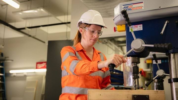 Libby’s life as a new mum and first-year apprentice | vic.gov.au