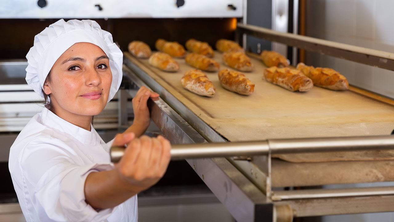 Do an apprenticeship or traineeship | vic.gov.au