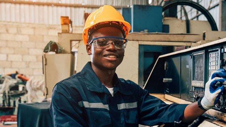 Is TAFE and training a good fit for you? | vic.gov.au
