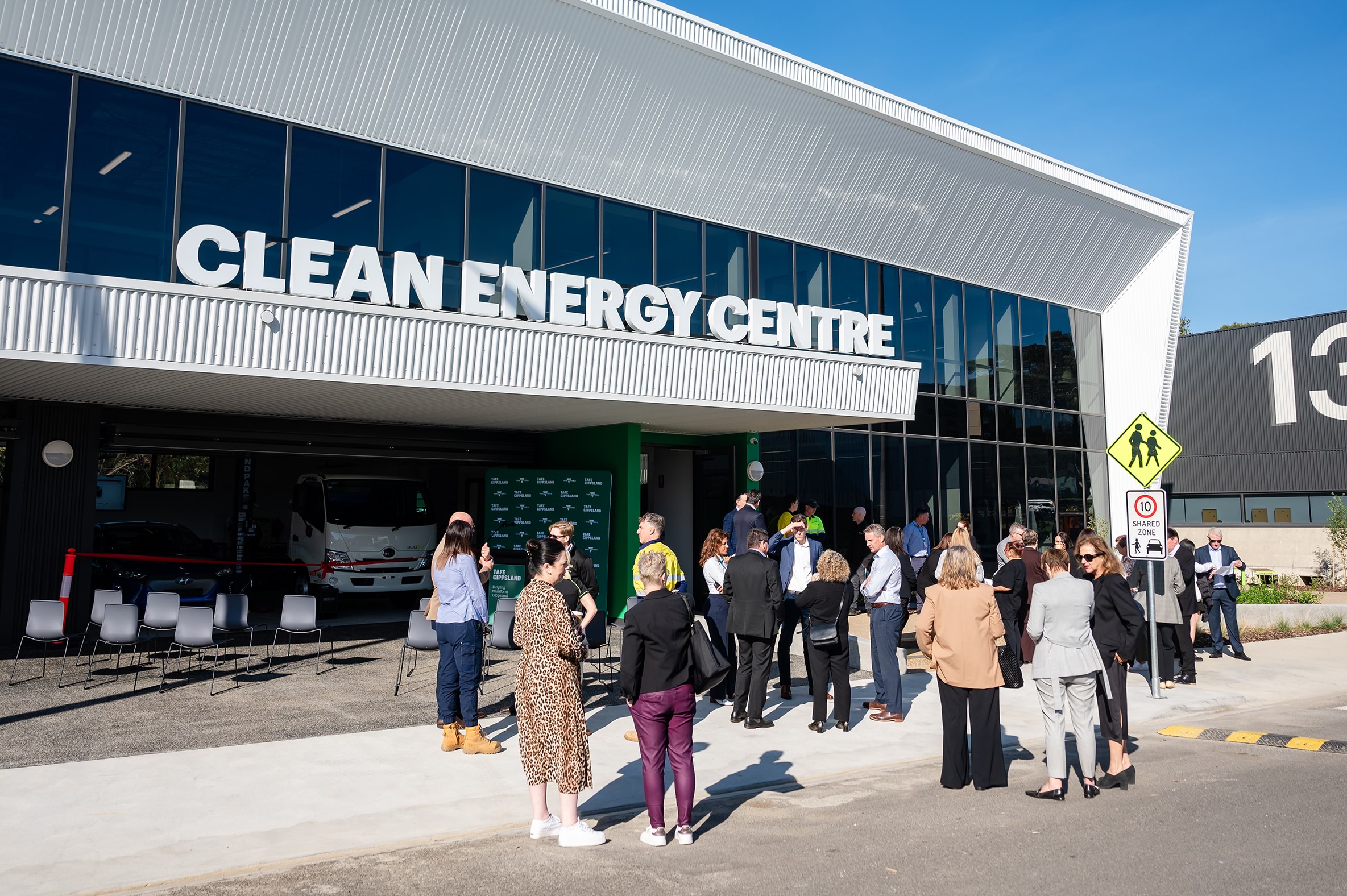 Victoria’s TAFEs leading the nation in clean energy training | vic.gov.au